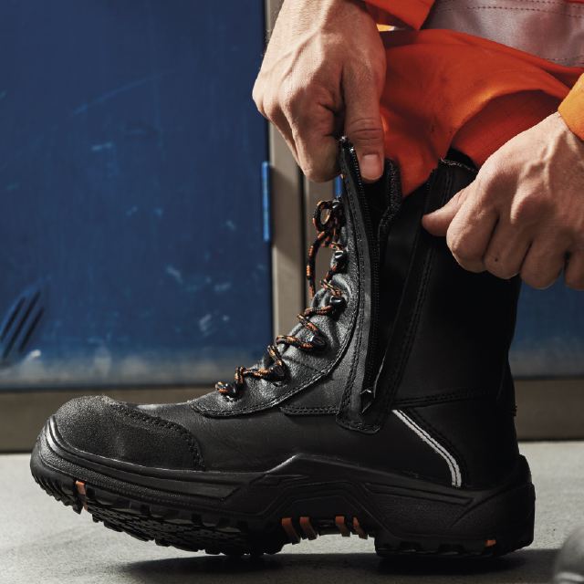 The Best Work Boot Fit & Fastening System - Laces, zips or dials?