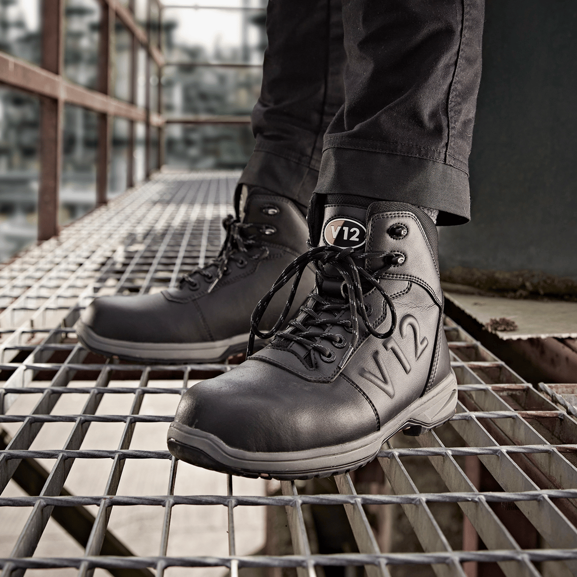 ESD and EH Safety Footwear - Understanding The Differences