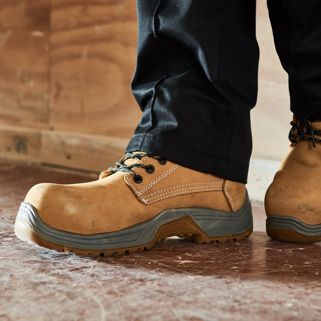 When Do Safety Boots Need Midsole Protection?