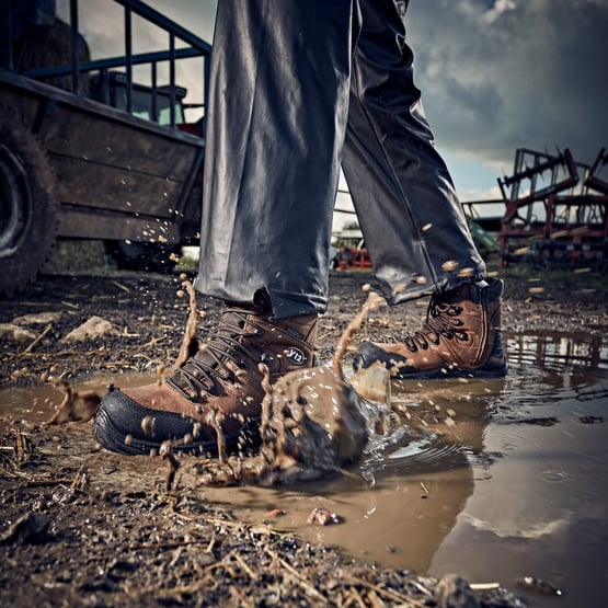 Water-Resistant vs Waterproof: What's the Difference?